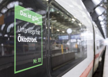 Wie die Deutsche Bahn für Sicherheit in Zügen und Bahnhöfen sorgt